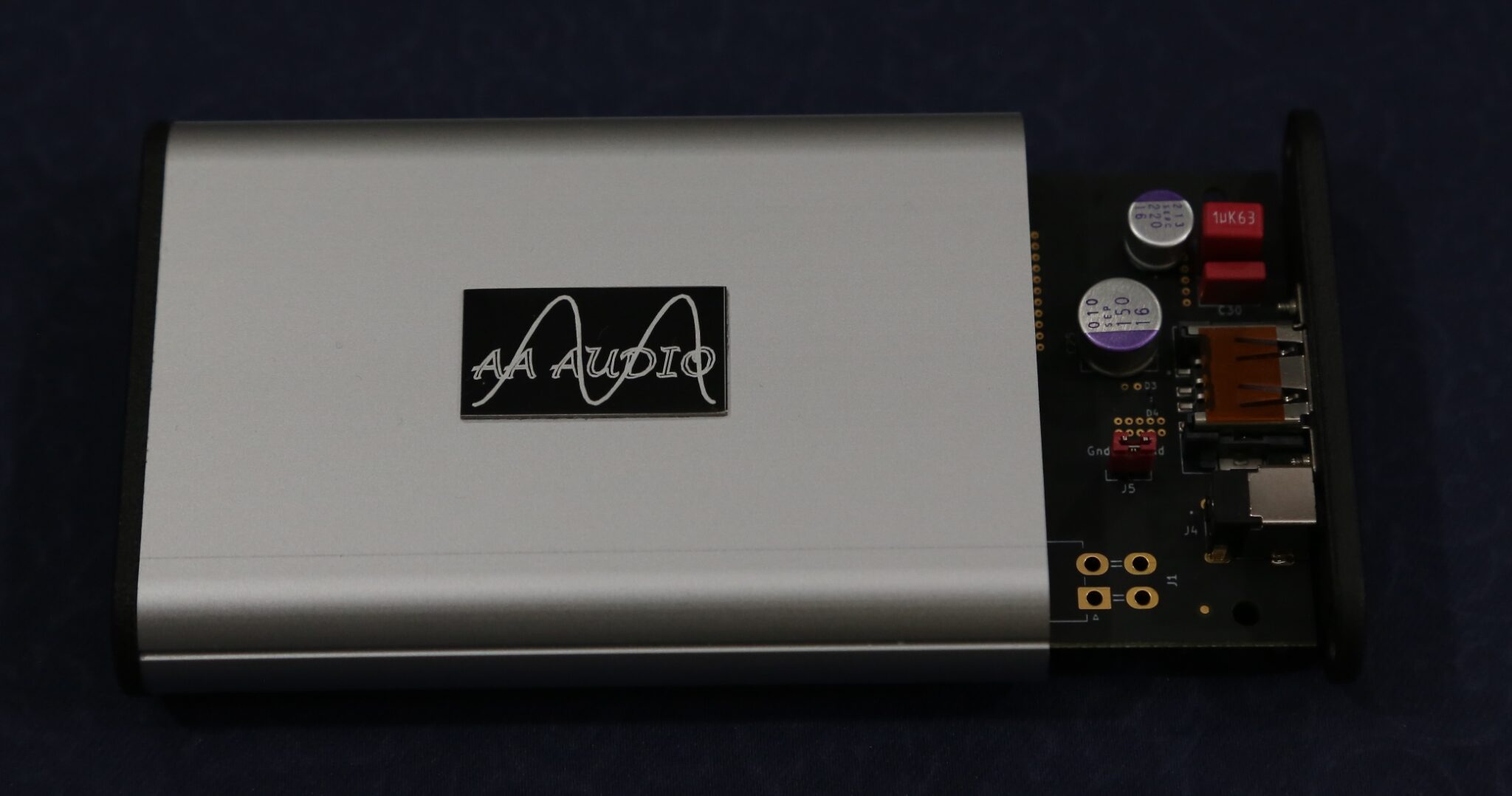 AA USB2 Isolator - AA Audio